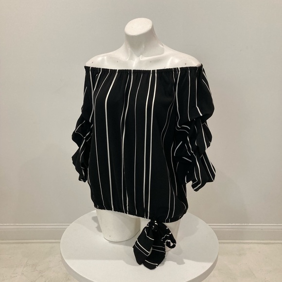 Coco Bianco | Tops | New Coco Bianco Black White Striped Off Shoulder ...